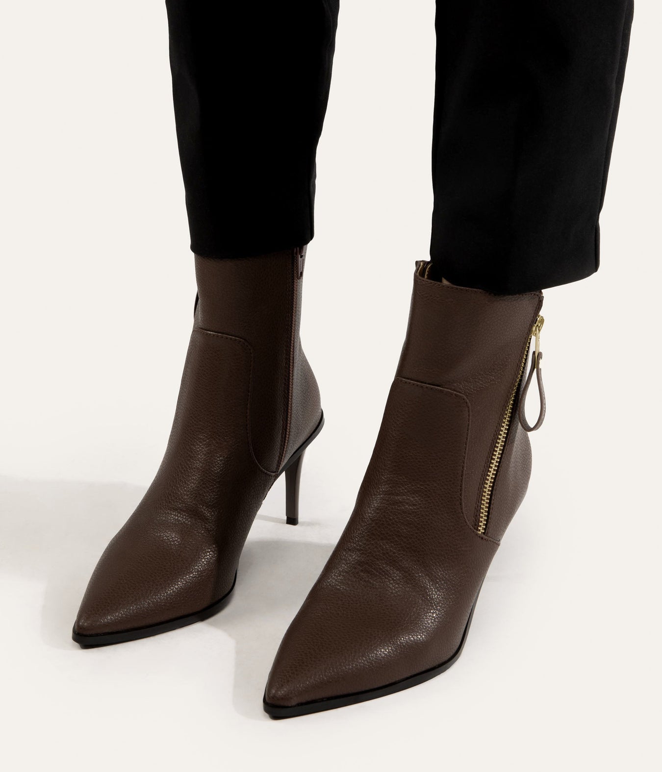 20 Canadian Shoe Brands in 2025 – Common Goods